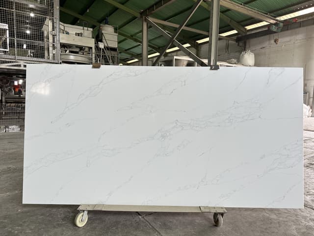 Quartz Calacatta Supreme R | Stone Basyx Live Inventory